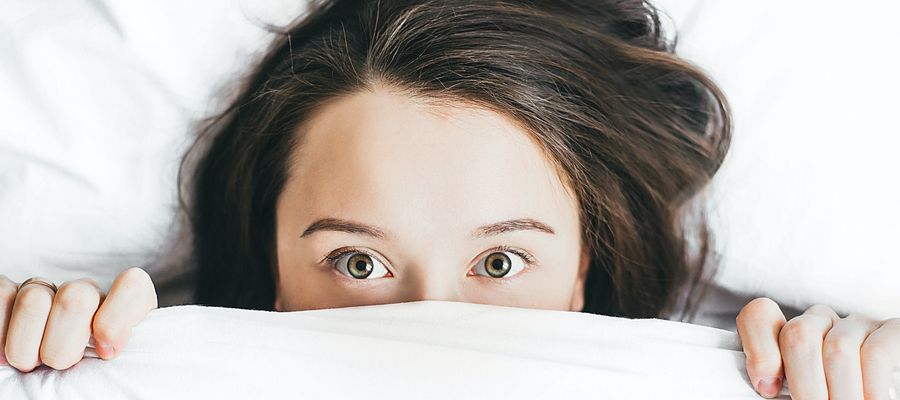 New Research Shows Link Between Myopia, Lack of Sleep & Screen Time ...